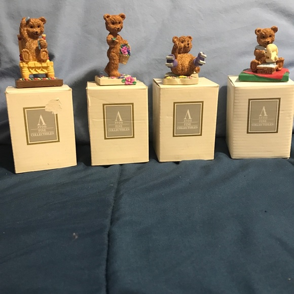 Avon | Other | 4 Avon Days Of The Week Collection Bears | Poshmark